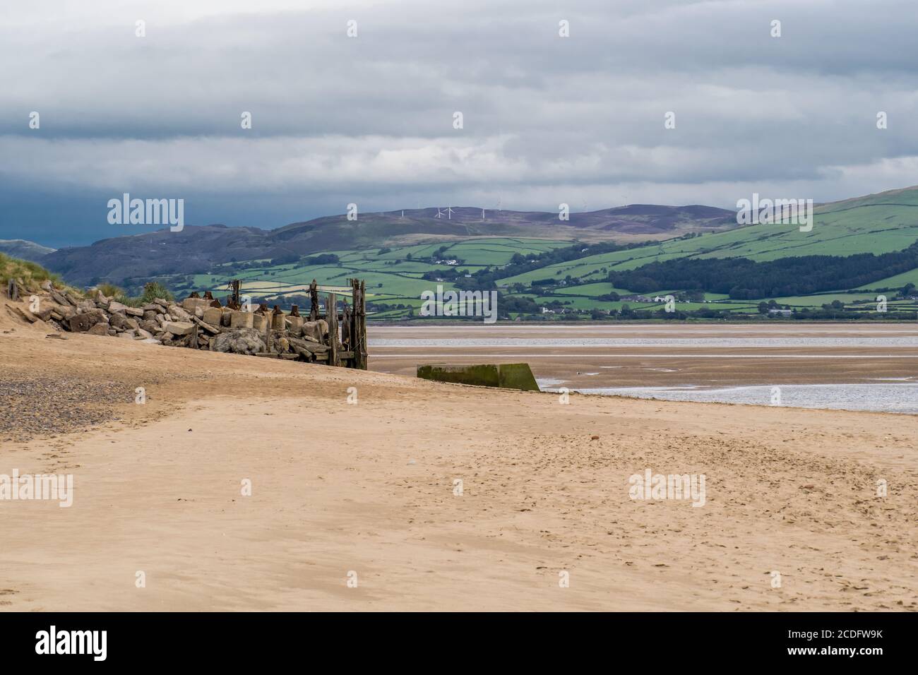 The village of Haverigg lies on the Duddon Estuary a short distance ...