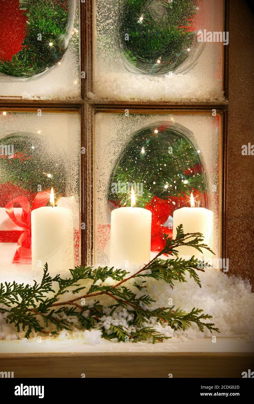Window frosted festive hi-res stock photography and images - Alamy
