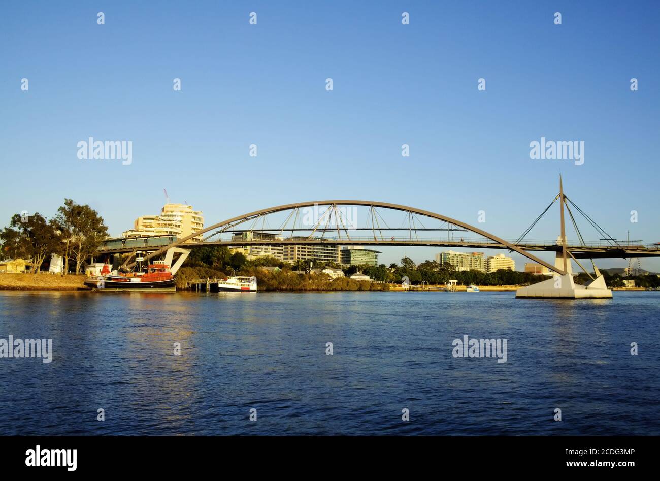 Goodwill Bridge Brisbane Australia Stock Photo - Alamy