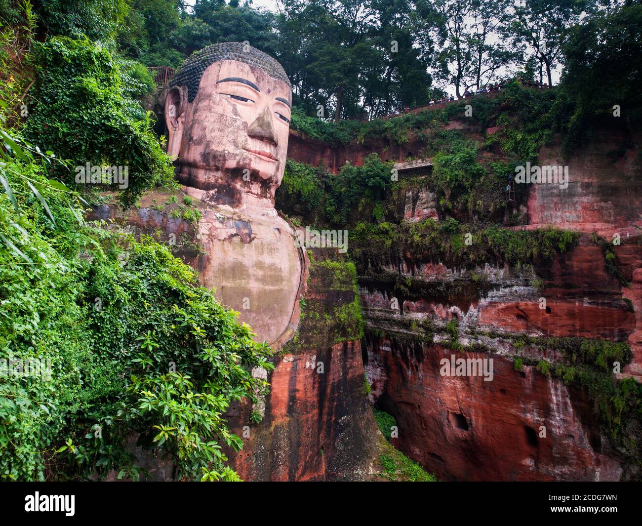 Giant Budha in Leshan Stock Photo - Alamy