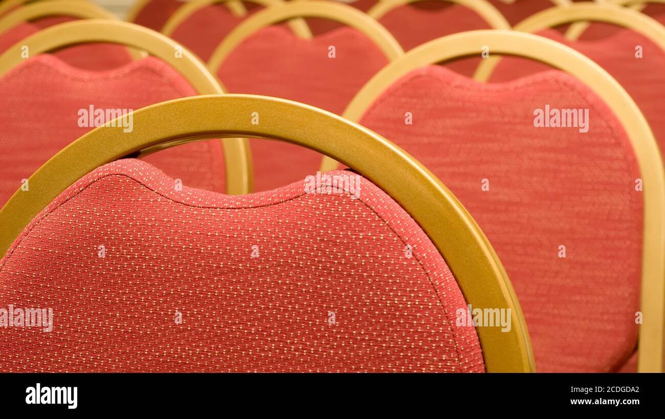 Press conference room empty hi-res stock photography and images - Alamy