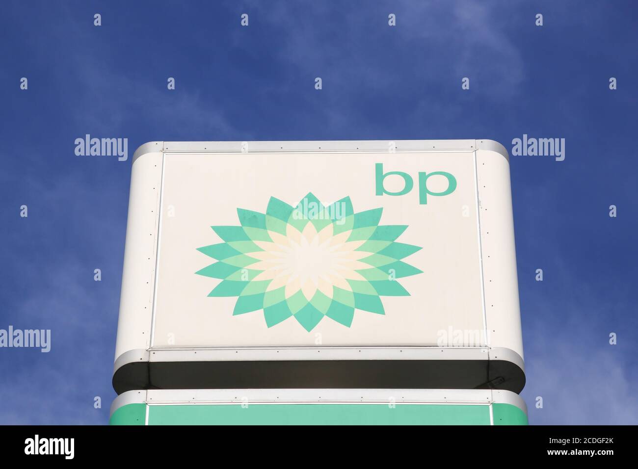 Oil logo companies hi-res stock photography and images - Alamy