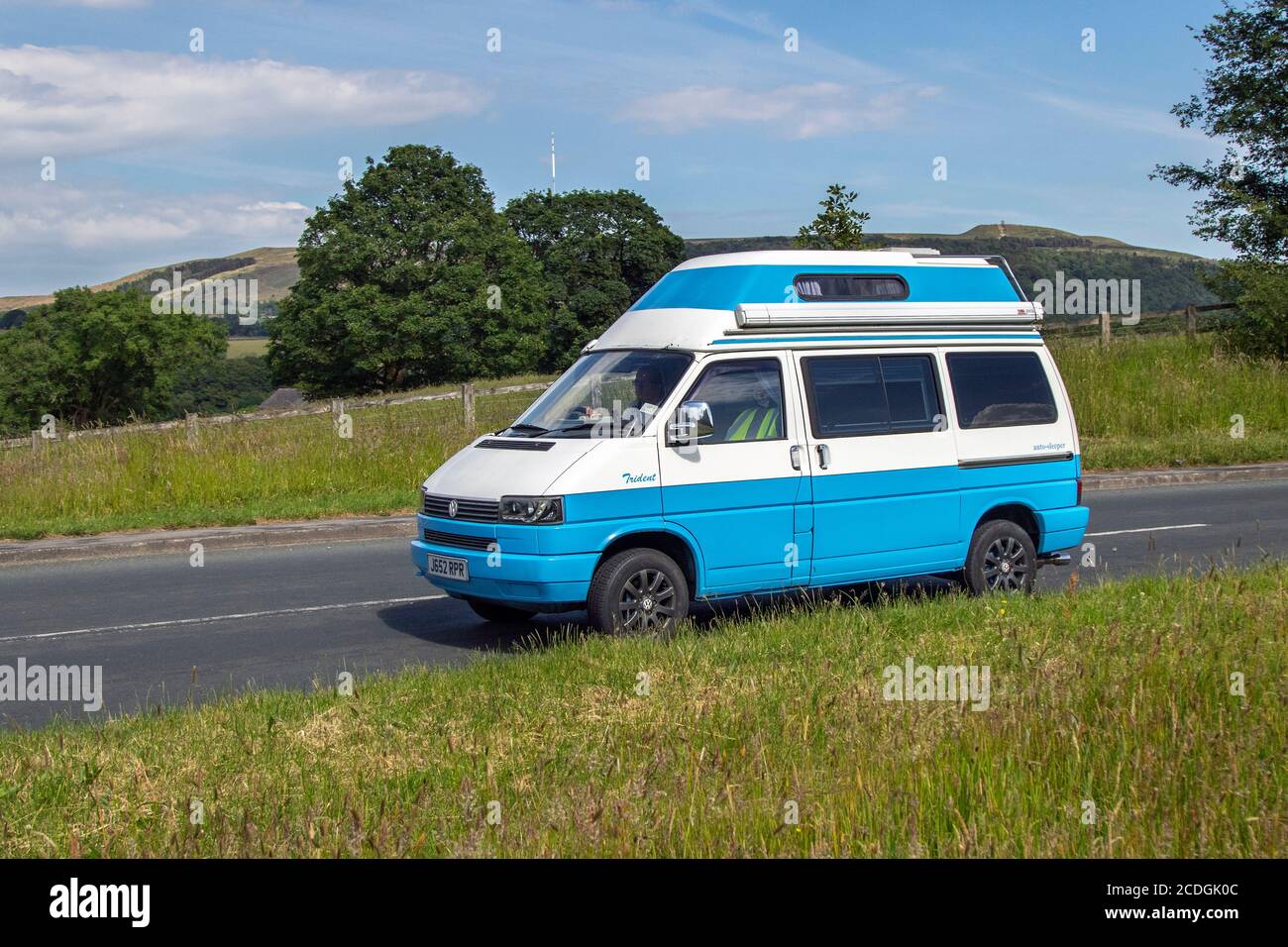 1992 90s nineties Blue White VW Volkswagen Trident auto-sleeper pop top ...