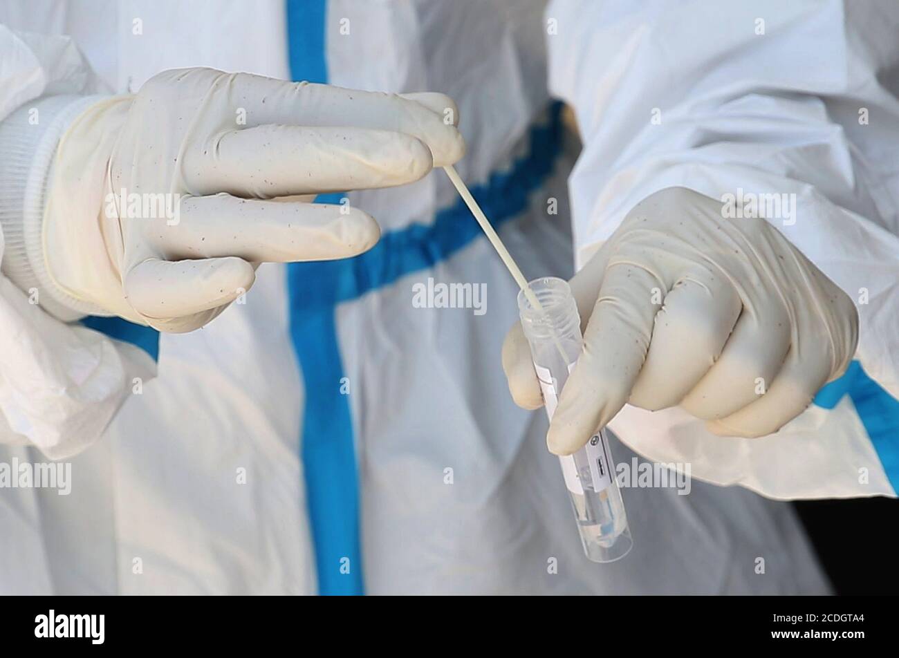 Pcrtest hi-res stock photography and images - Alamy
