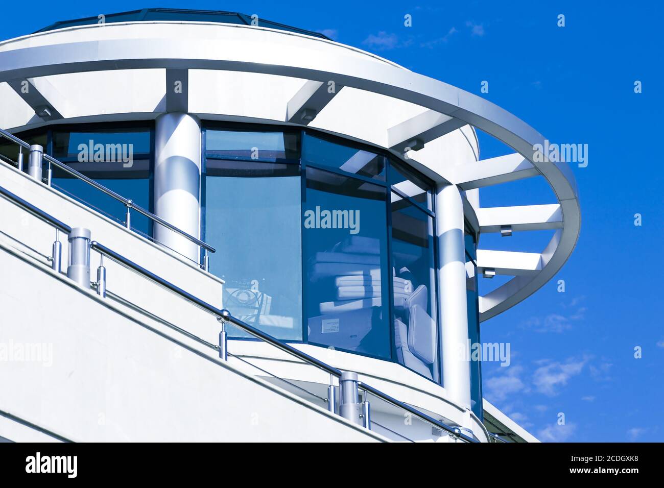 White and blue cities hi-res stock photography and images - Alamy