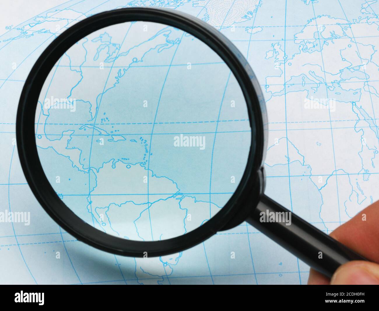Magnifier map hi-res stock photography and images - Alamy
