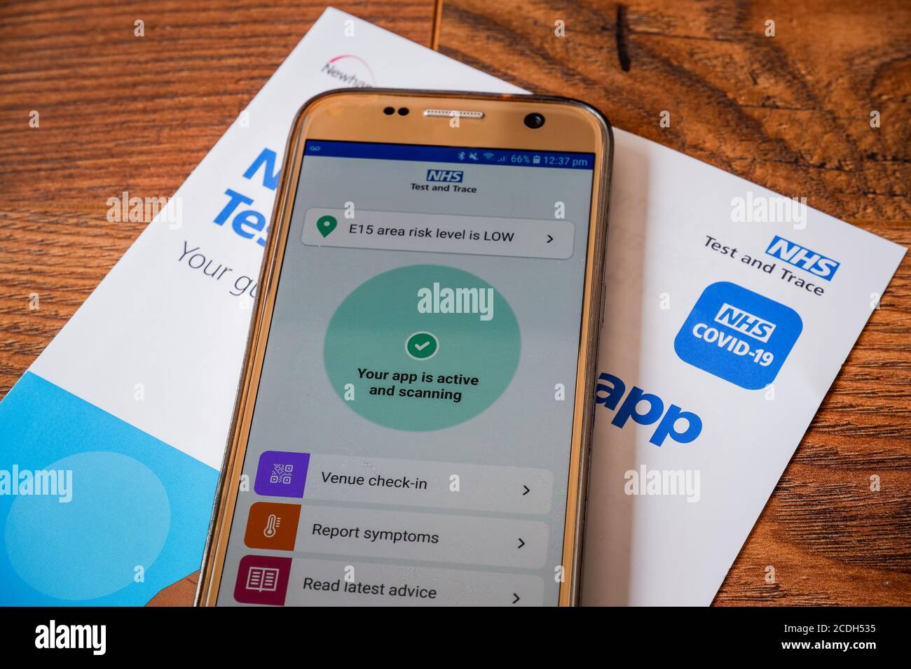 Nhs digital app hi-res stock photography and images - Alamy