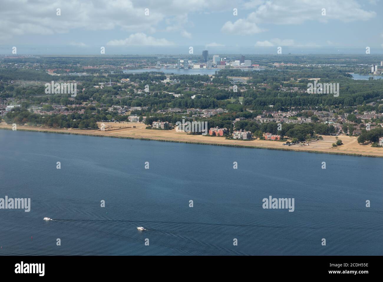 City between the lakes hi-res stock photography and images - Alamy