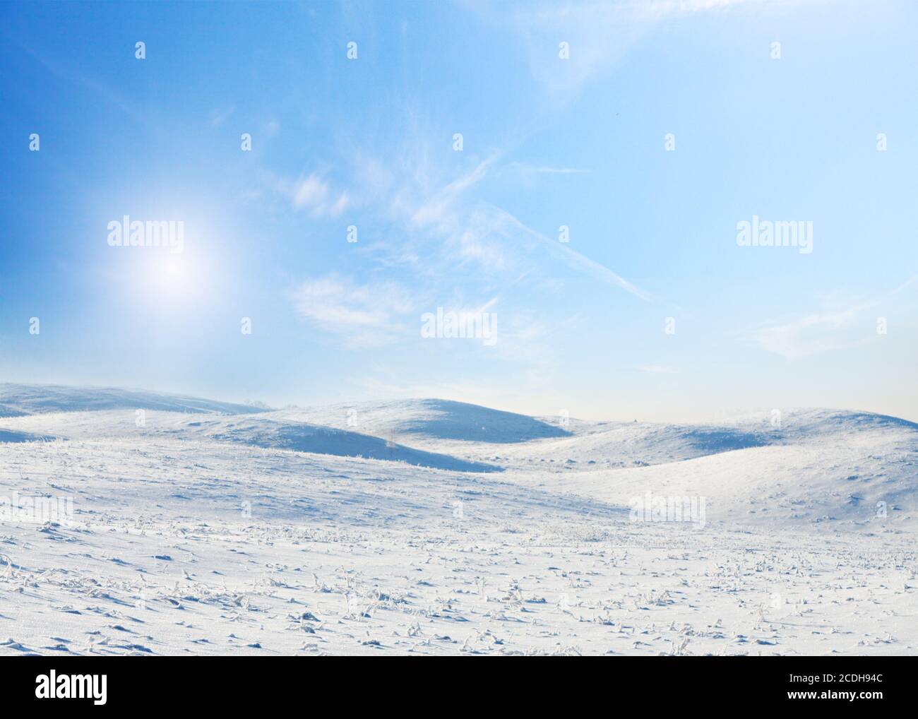 Sky hill hi-res stock photography and images - Alamy