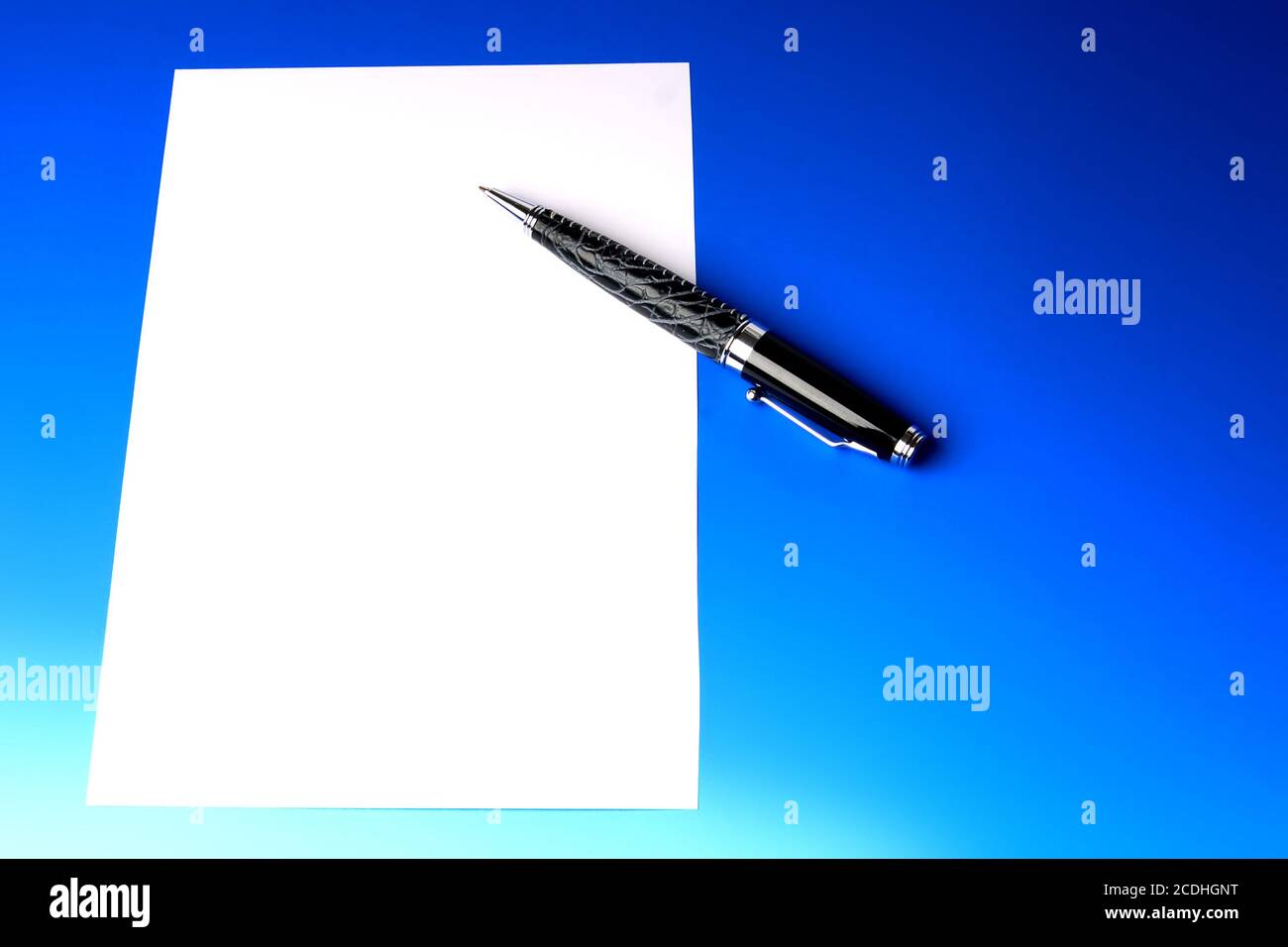 modern beautiful pen and sheet of white paper Stock Photo - Alamy