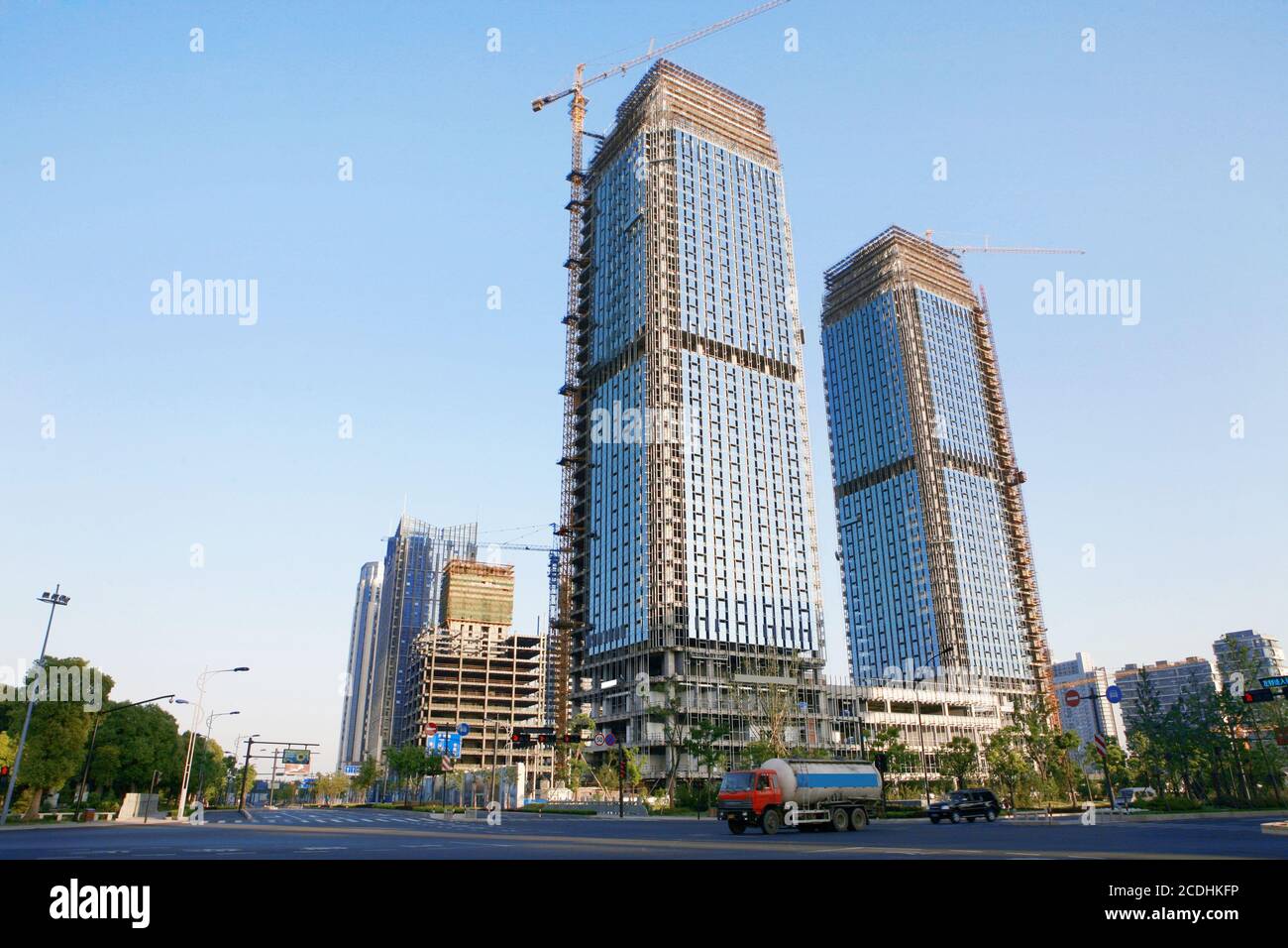 High tec buildings hi-res stock photography and images - Alamy