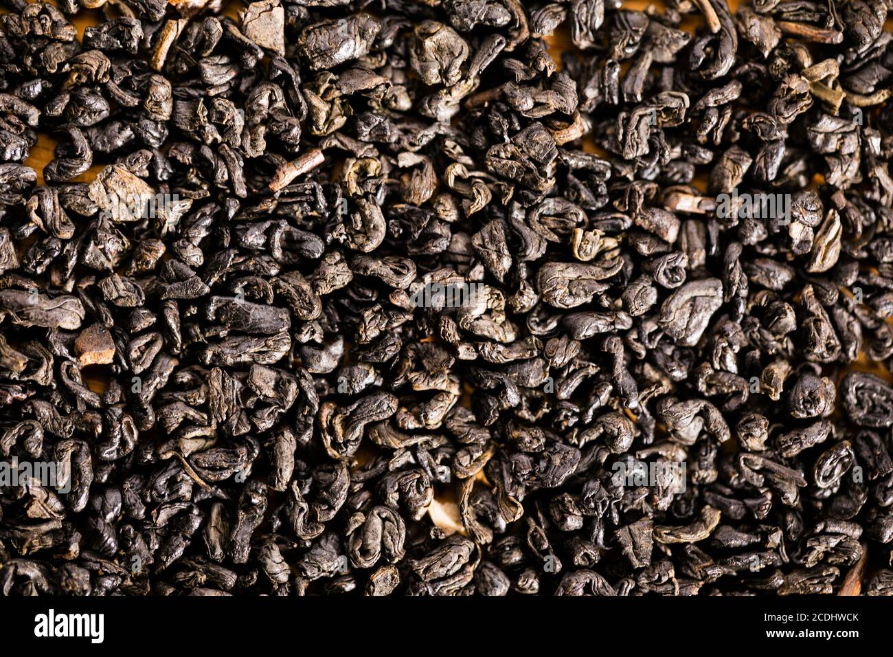 Puer tea leaf close-up texture Stock Photo - Alamy