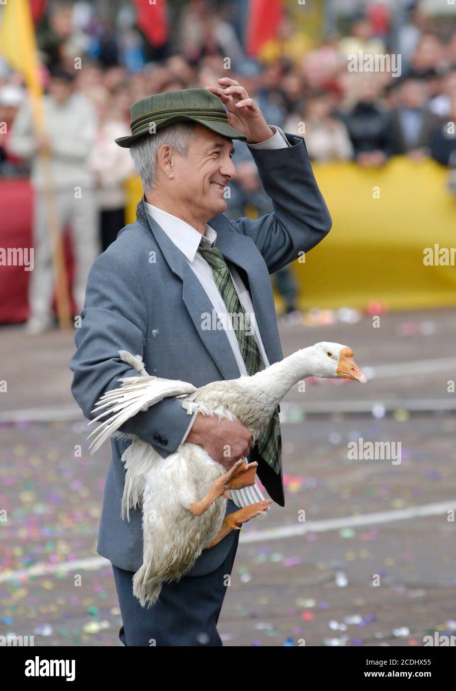 Man and goose hi-res stock photography and images - Alamy