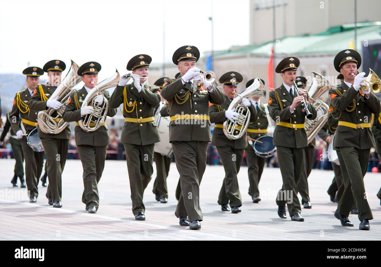 The move band hi-res stock photography and images - Alamy