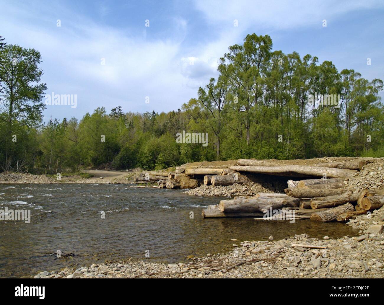 Timber bridge river hi-res stock photography and images - Alamy