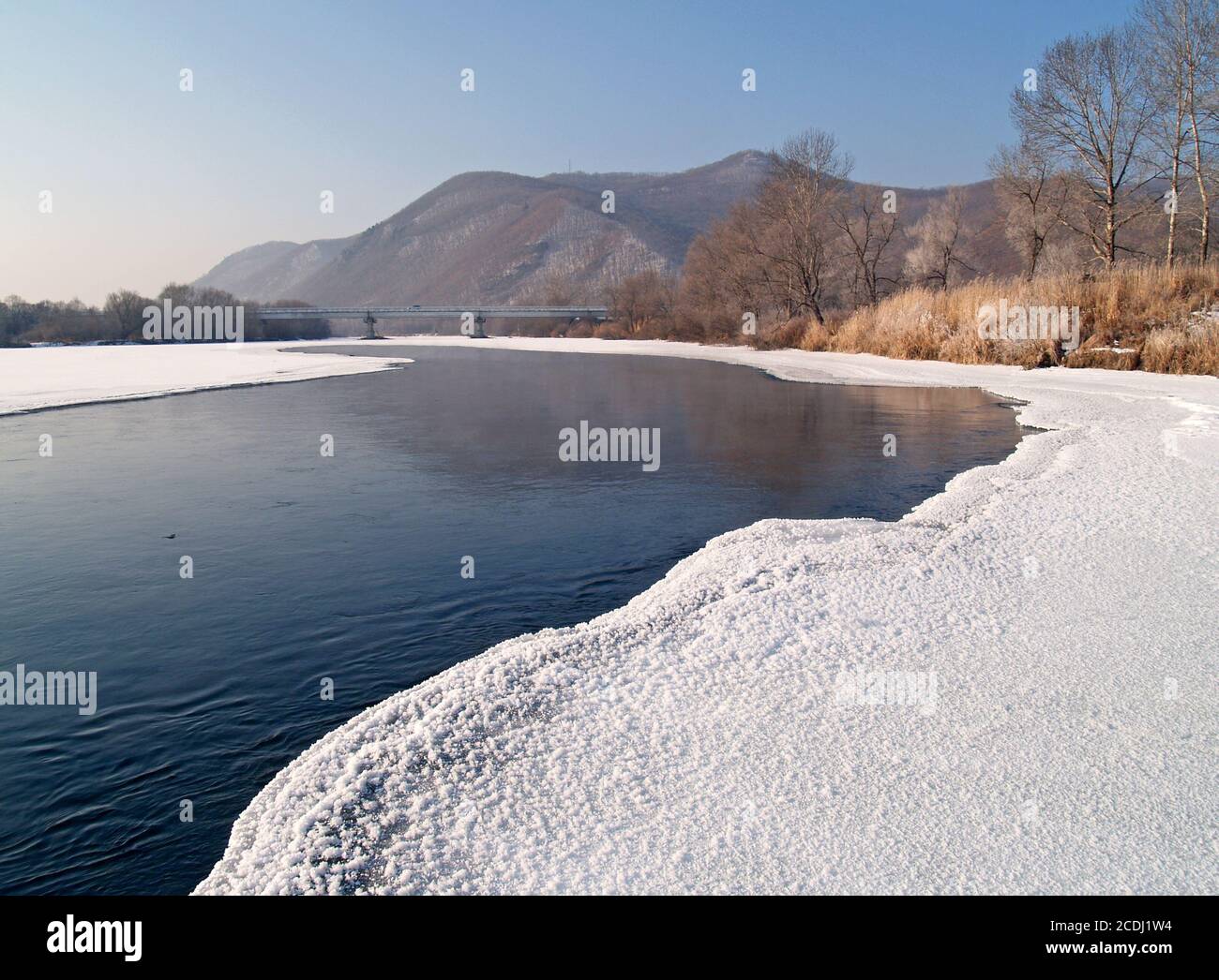 Riverheads of Ussuri in the winter morning Stock Photo - Alamy