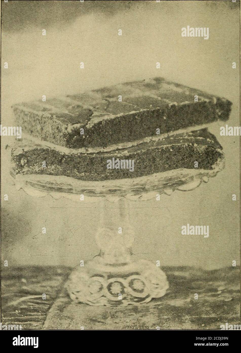 Cake sugar 1900 hi-res stock photography and images - Alamy