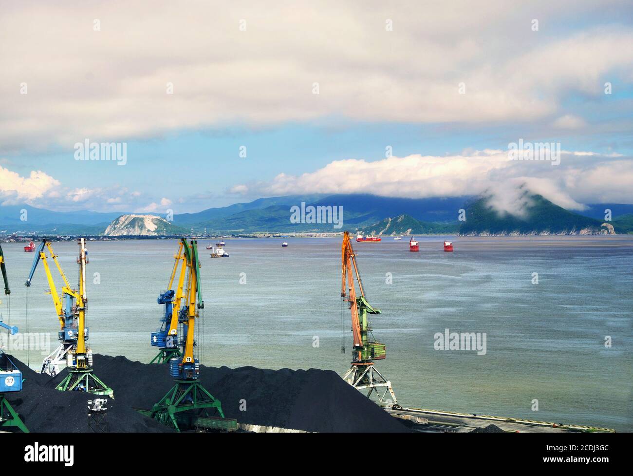 The port terminal for coal loading Stock Photo - Alamy