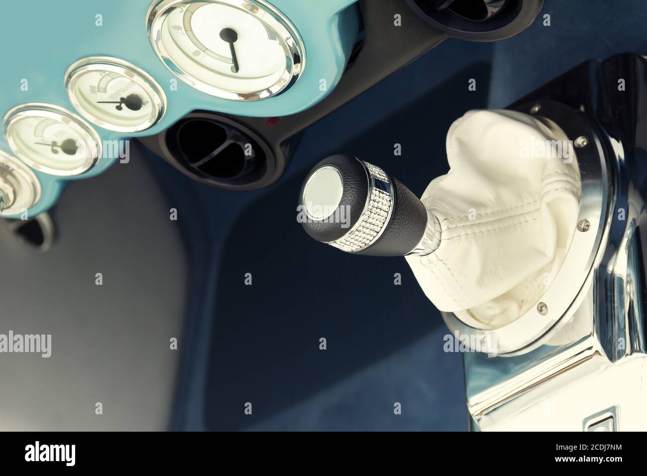 Car shift hi-res stock photography and images - Alamy