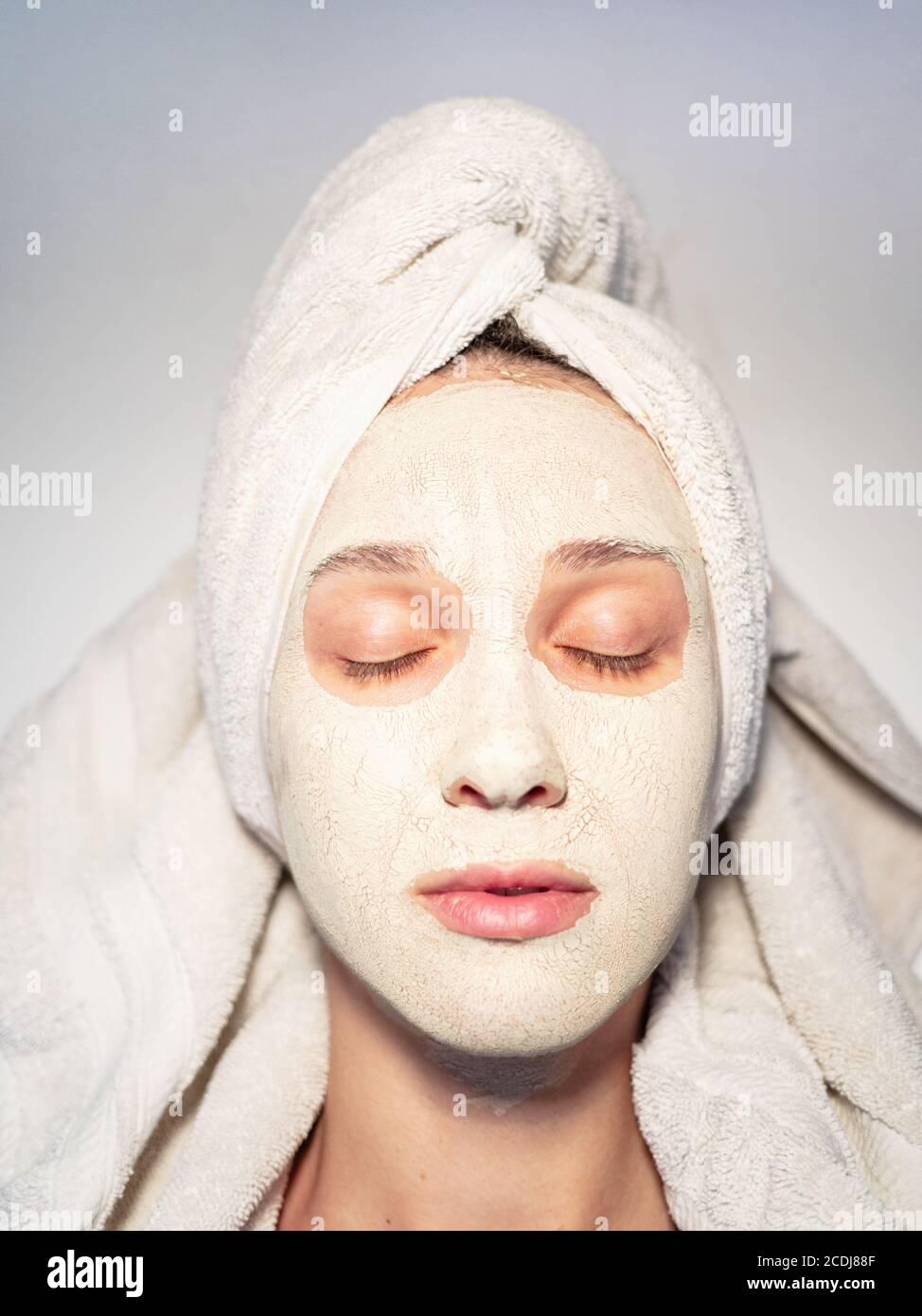 Spa mud mask woman in hi-res stock photography and images - Alamy