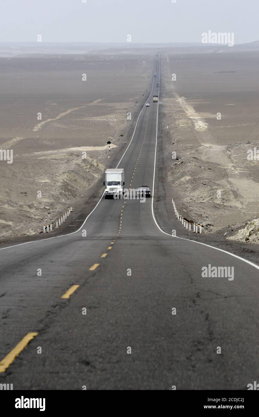 Lonely way hi-res stock photography and images - Alamy