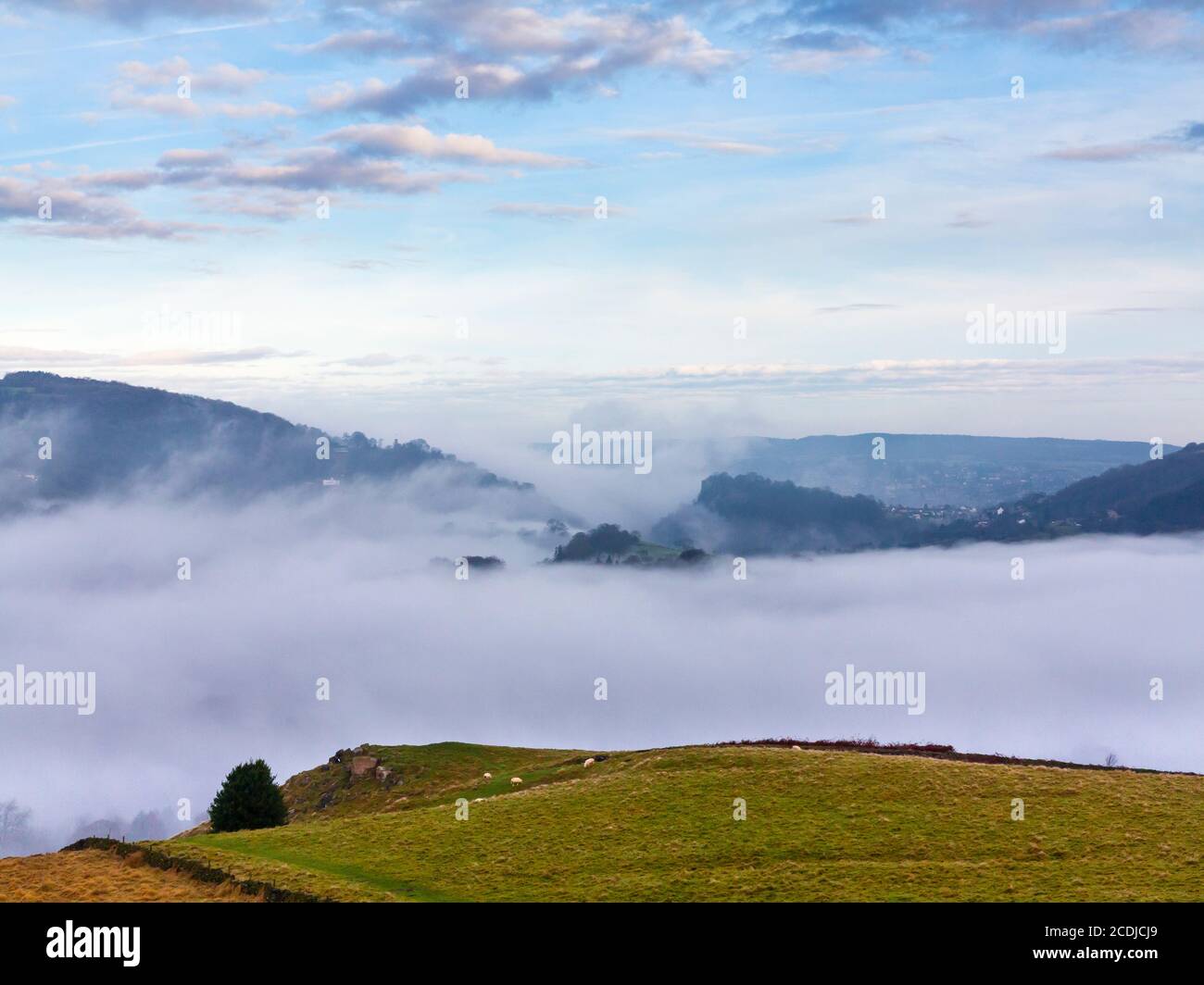 Cloud inversion or temperature inversion in the Derwent Valley near ...