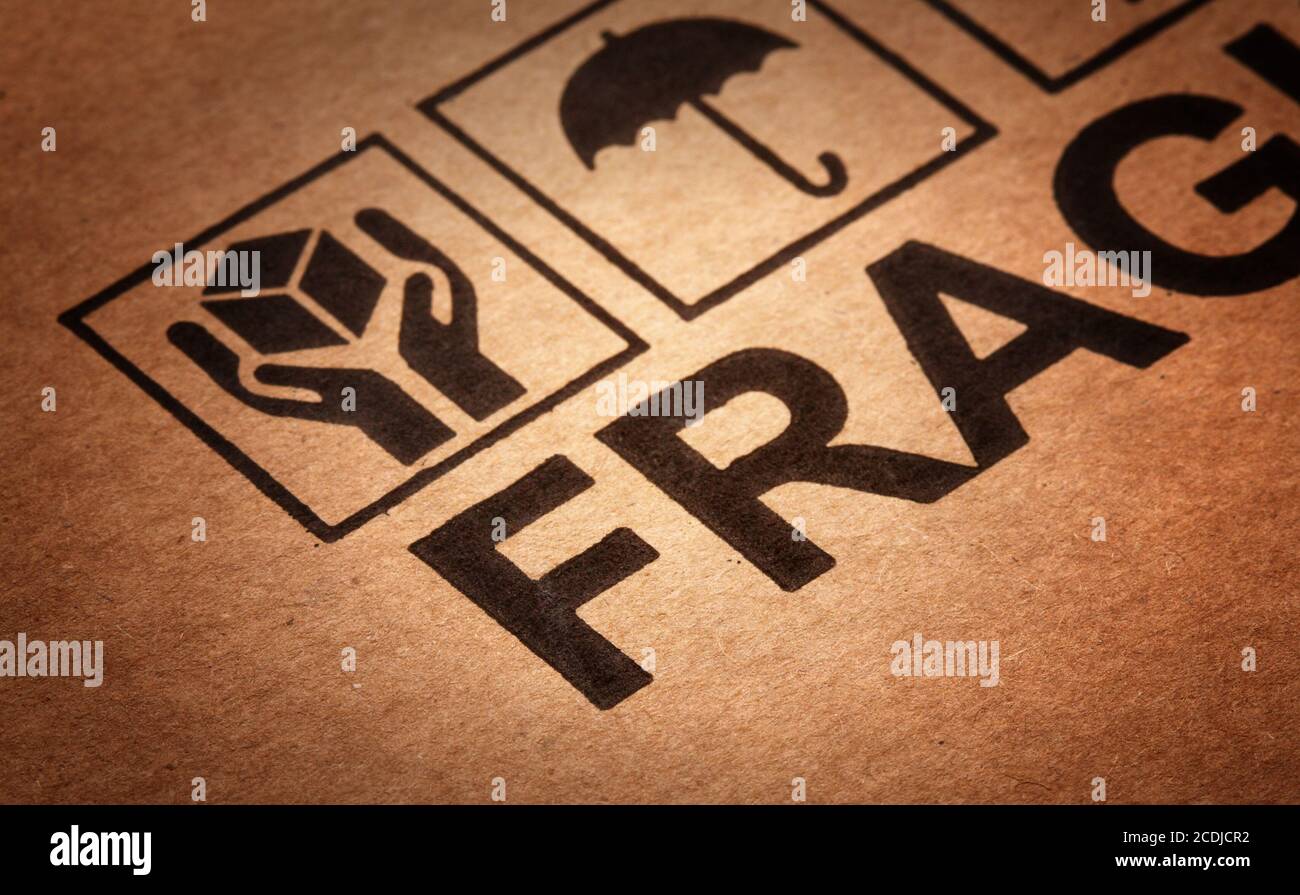 Fragile symbol hi-res stock photography and images - Alamy