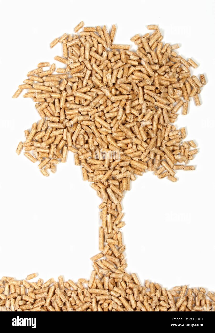 pellet wood tree Stock Photo - Alamy