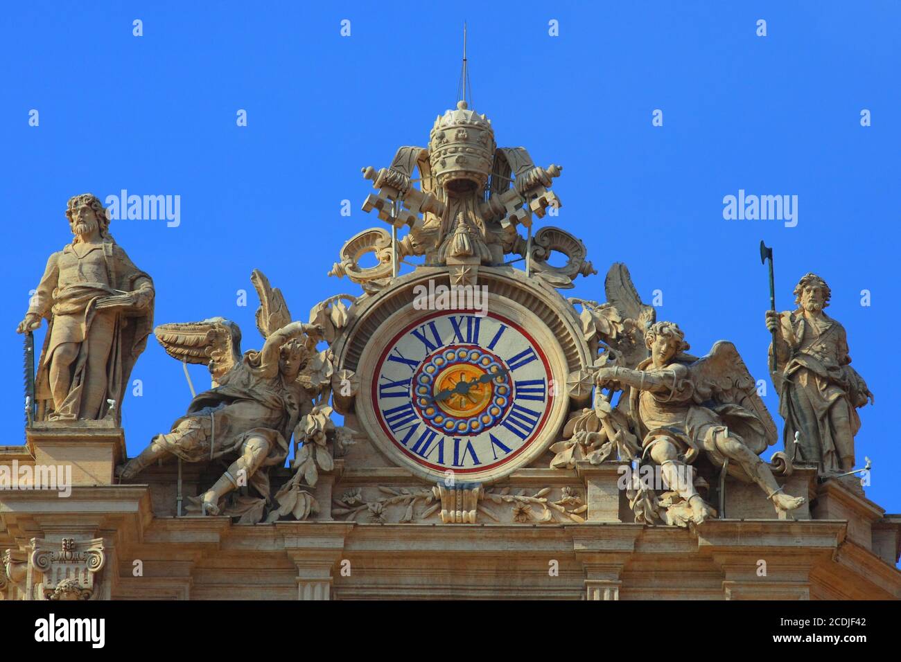 St peters basilica clock hi-res stock photography and images - Alamy