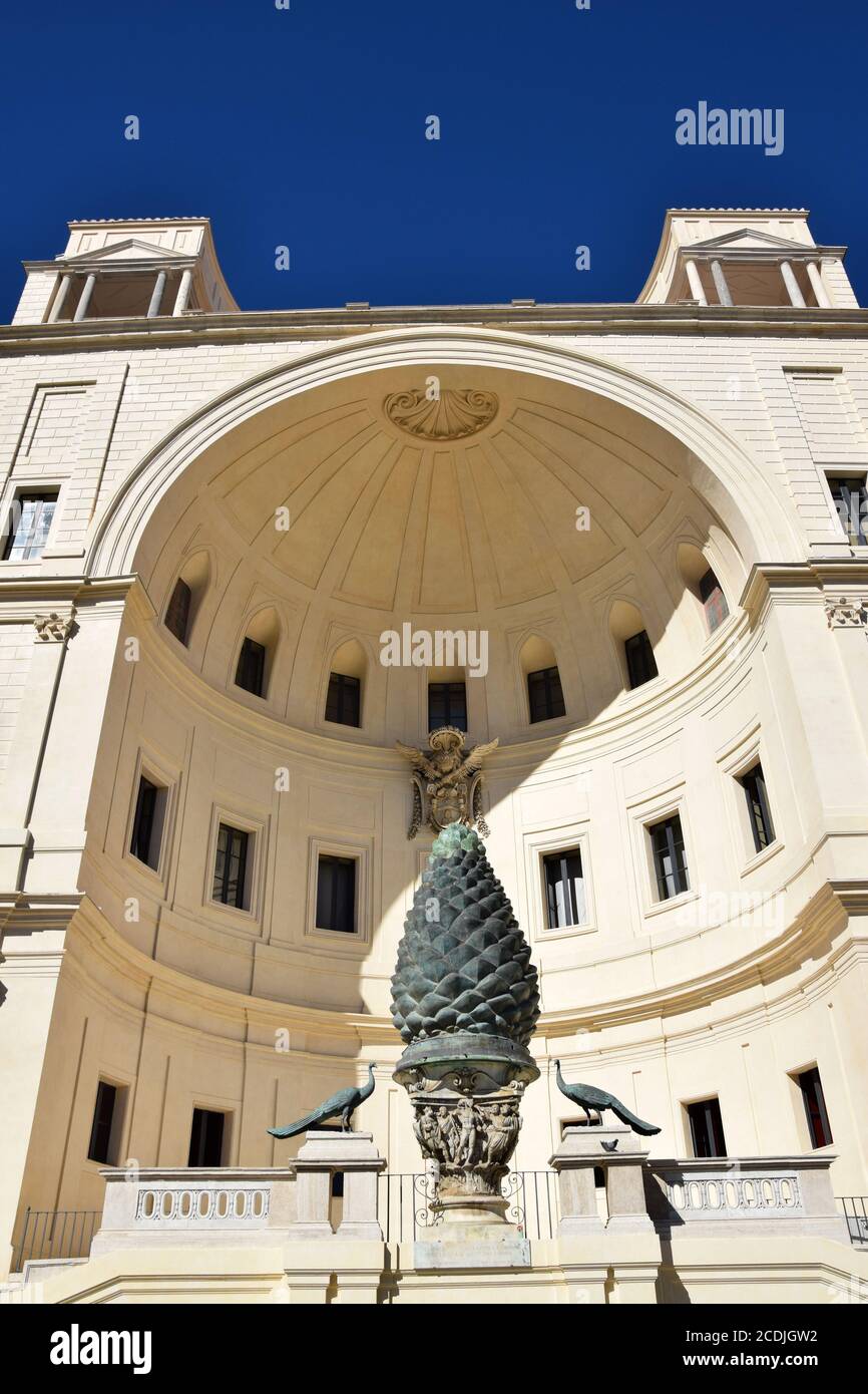 Pine cone statue peacock hi-res stock photography and images - Alamy