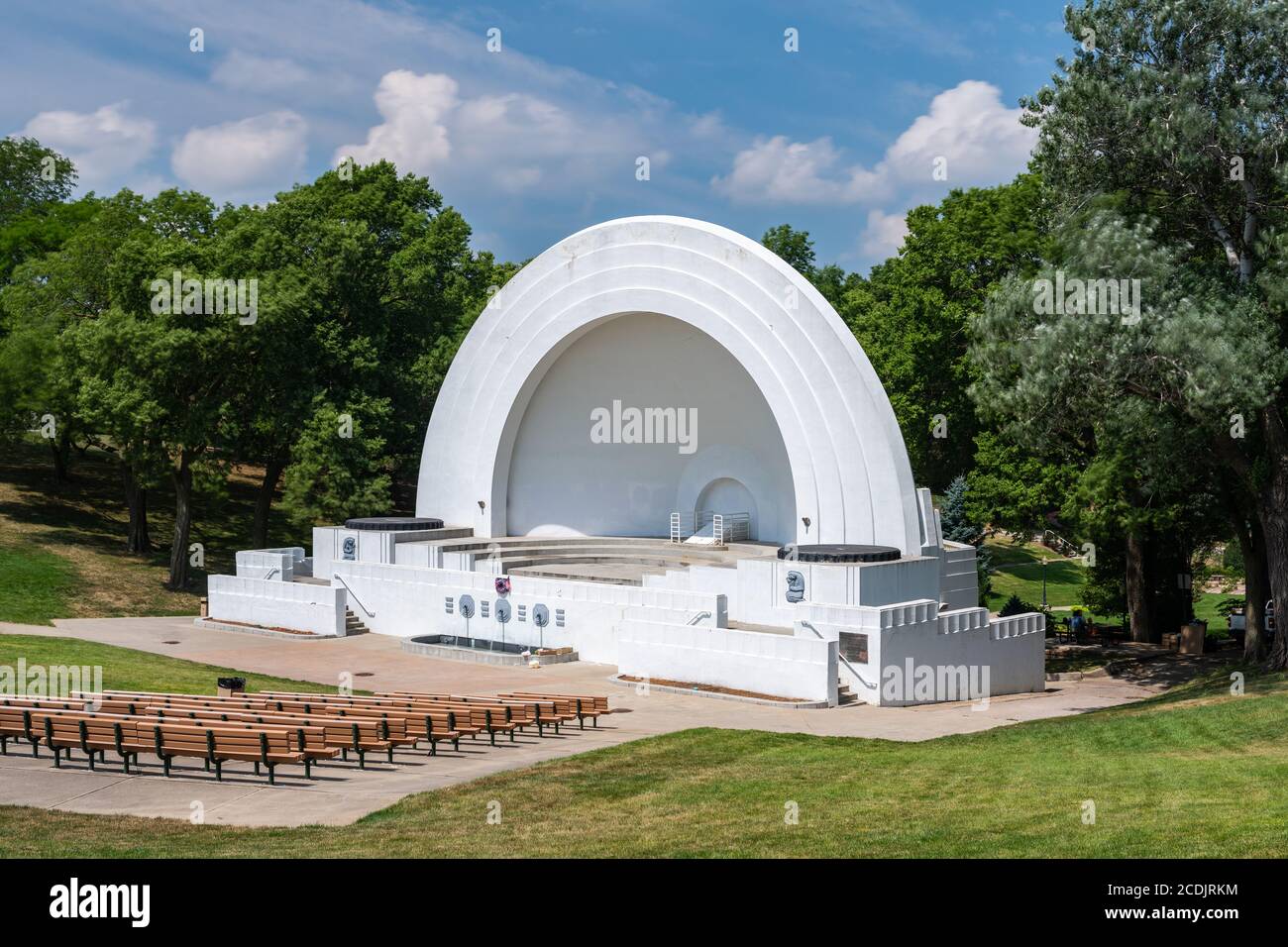 Bandshell hi-res stock photography and images - Alamy