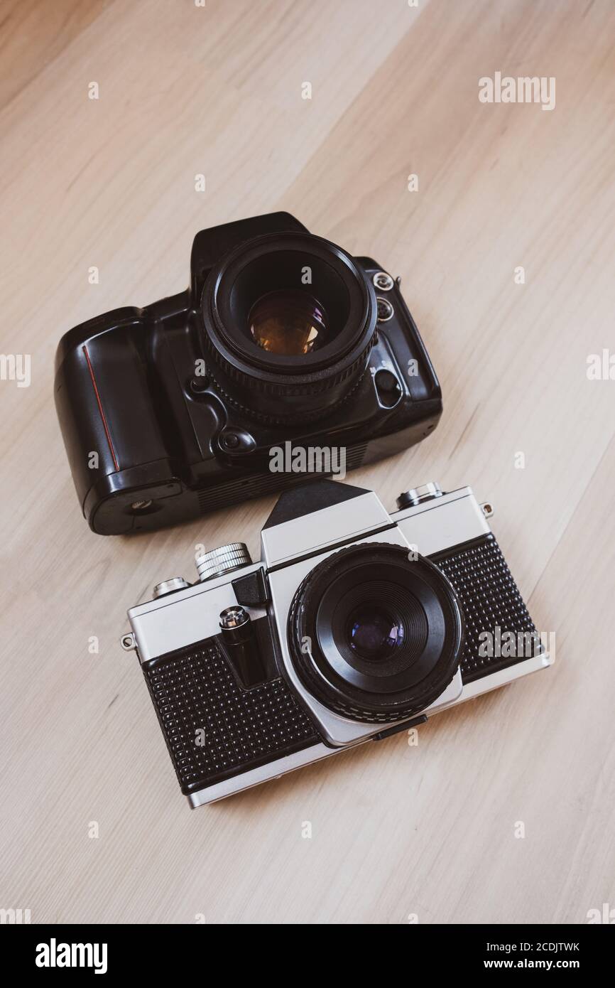 Vintage 35mm film hi-res stock photography and images - Alamy