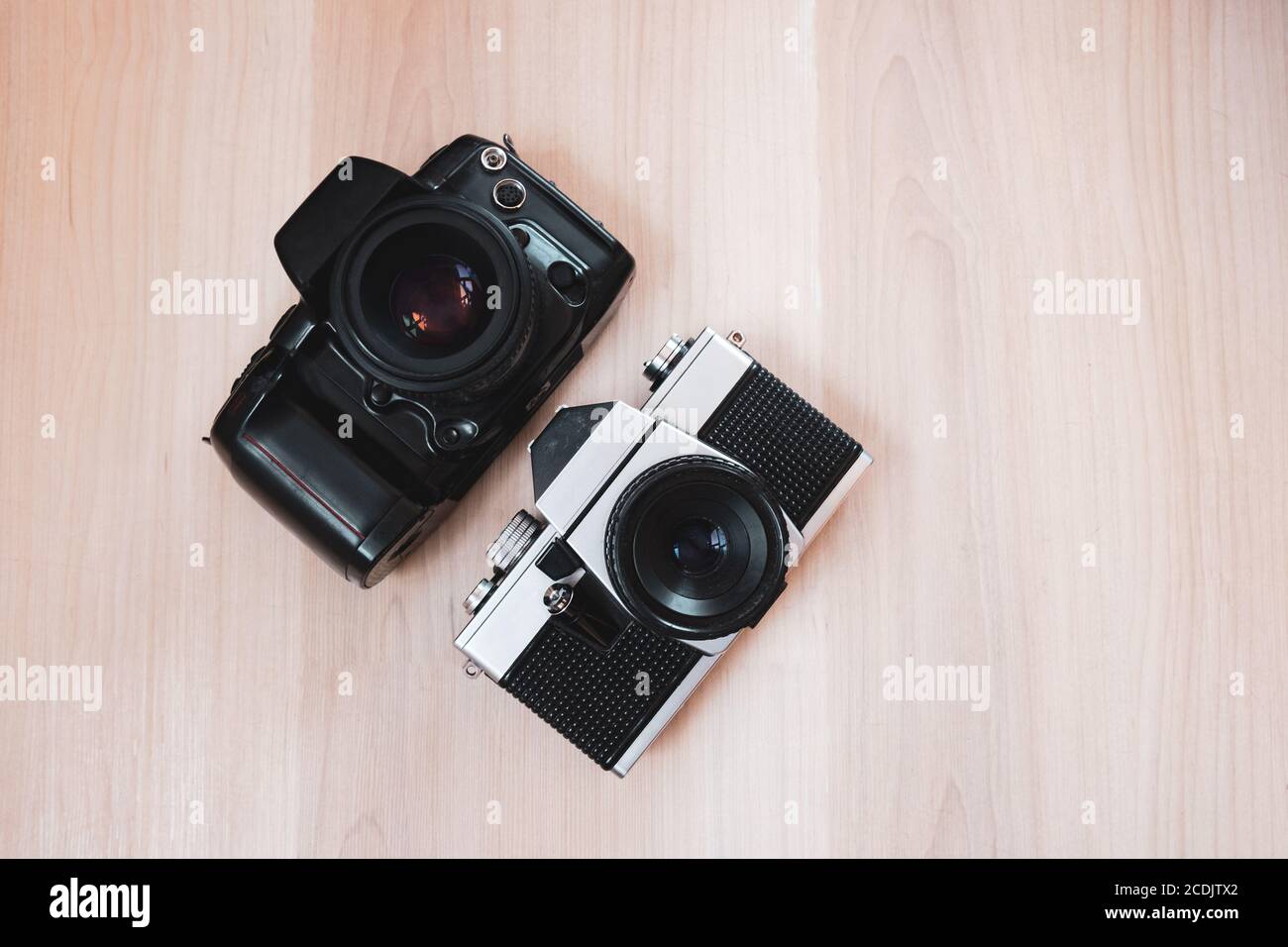 Vintage 35mm film hi-res stock photography and images - Alamy