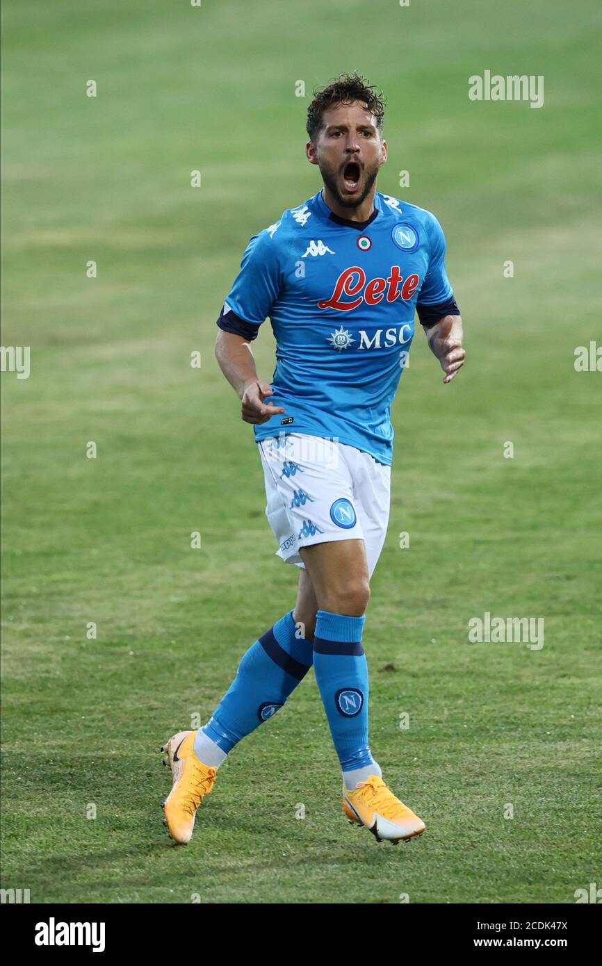 Stadio di calcio stadio hi-res stock photography and images - Alamy