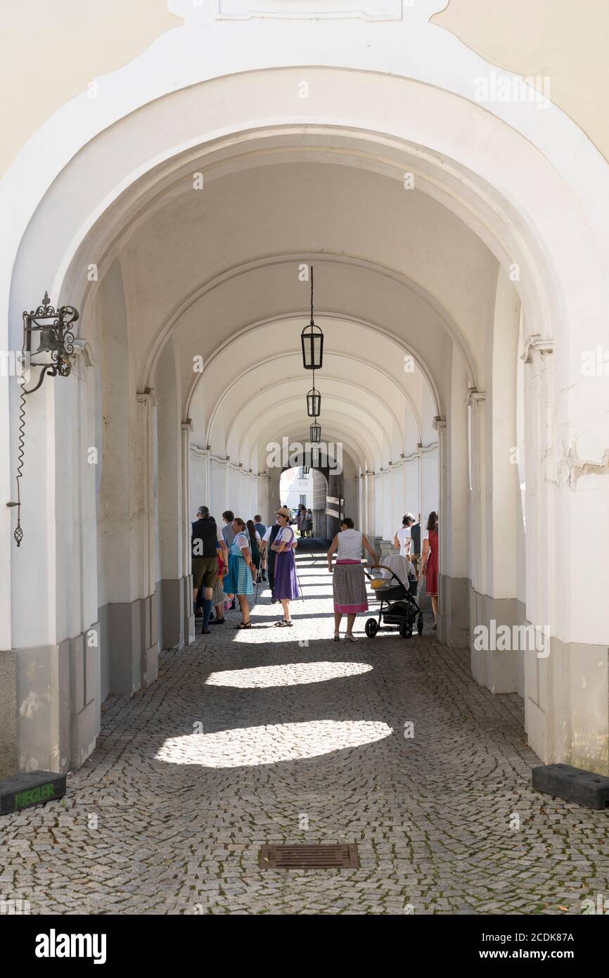 The entrance and gallery of the lavish Baroque style Schloss Lamberg in ...