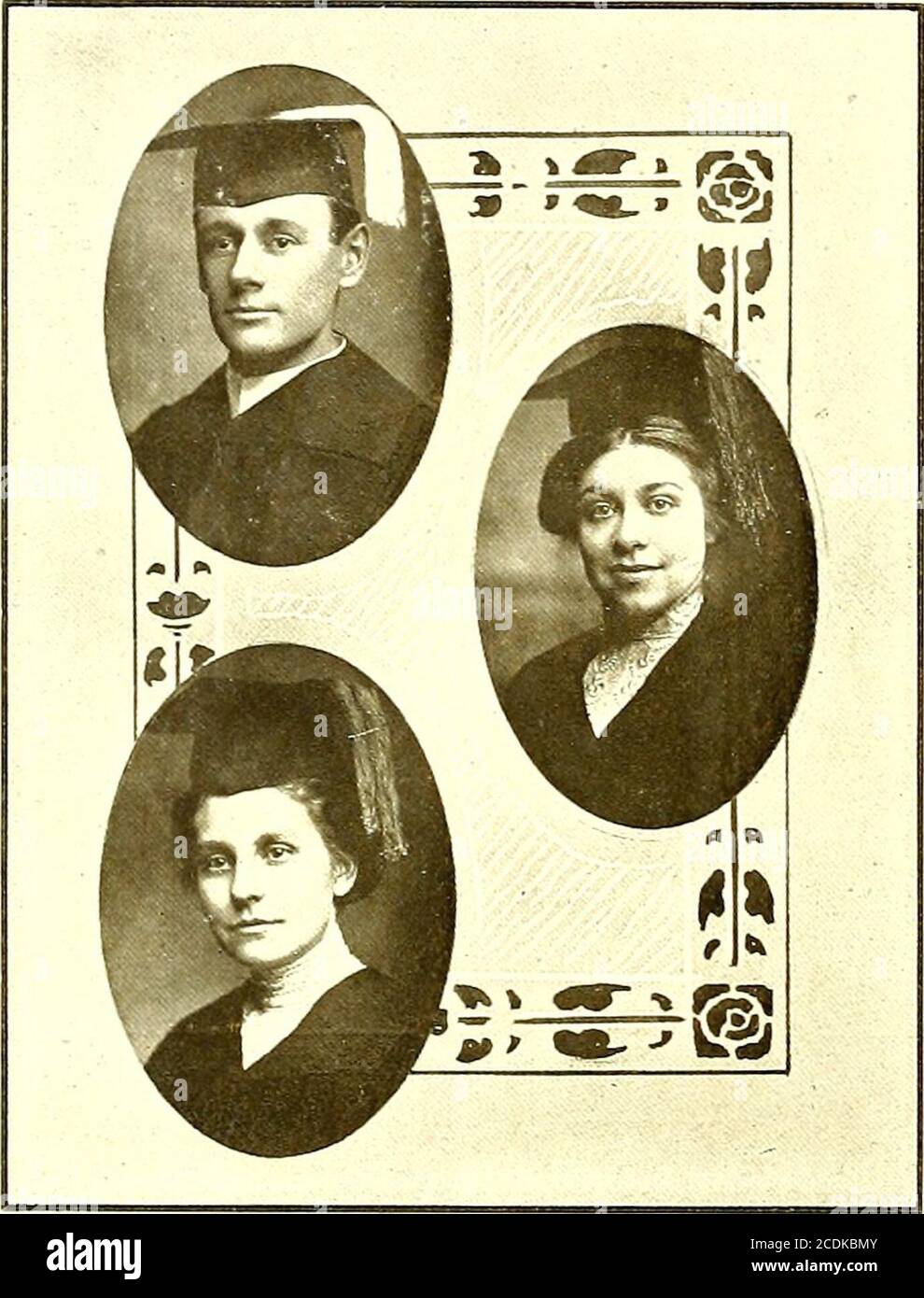 . Bizarre . WO-K B I Z A R R K 1 i) 1 2 Oratorv Graduates. OFFICERS ...