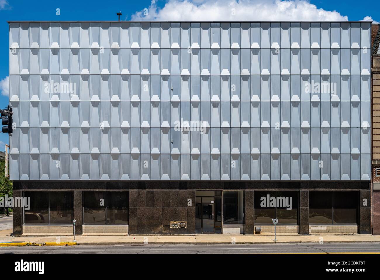 Modernist building in downtown Waterloo Stock Photo - Alamy