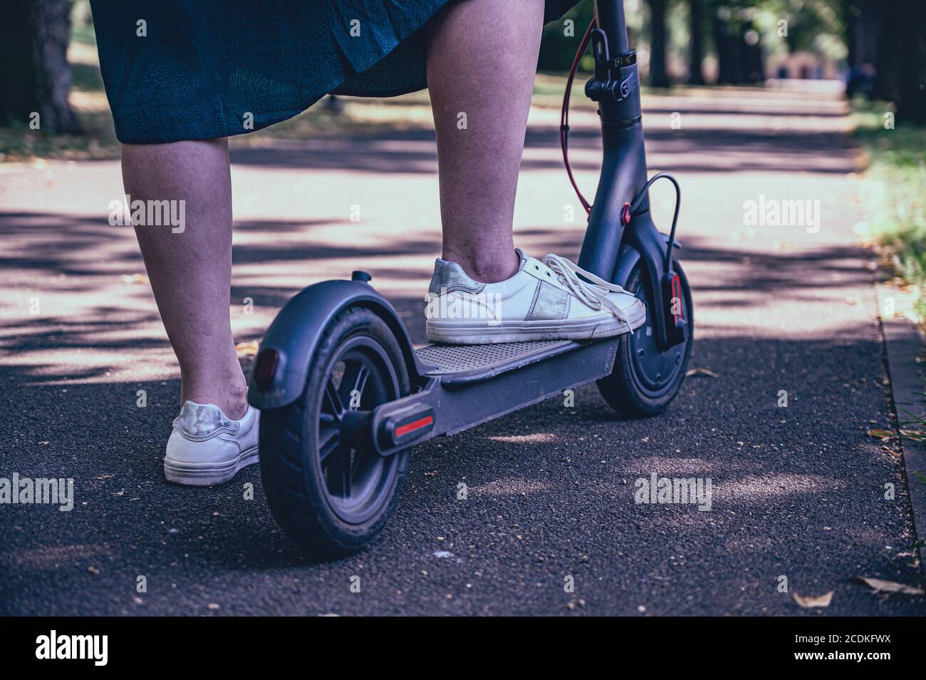 Business woman in suit uses hi-res stock photography and images - Alamy