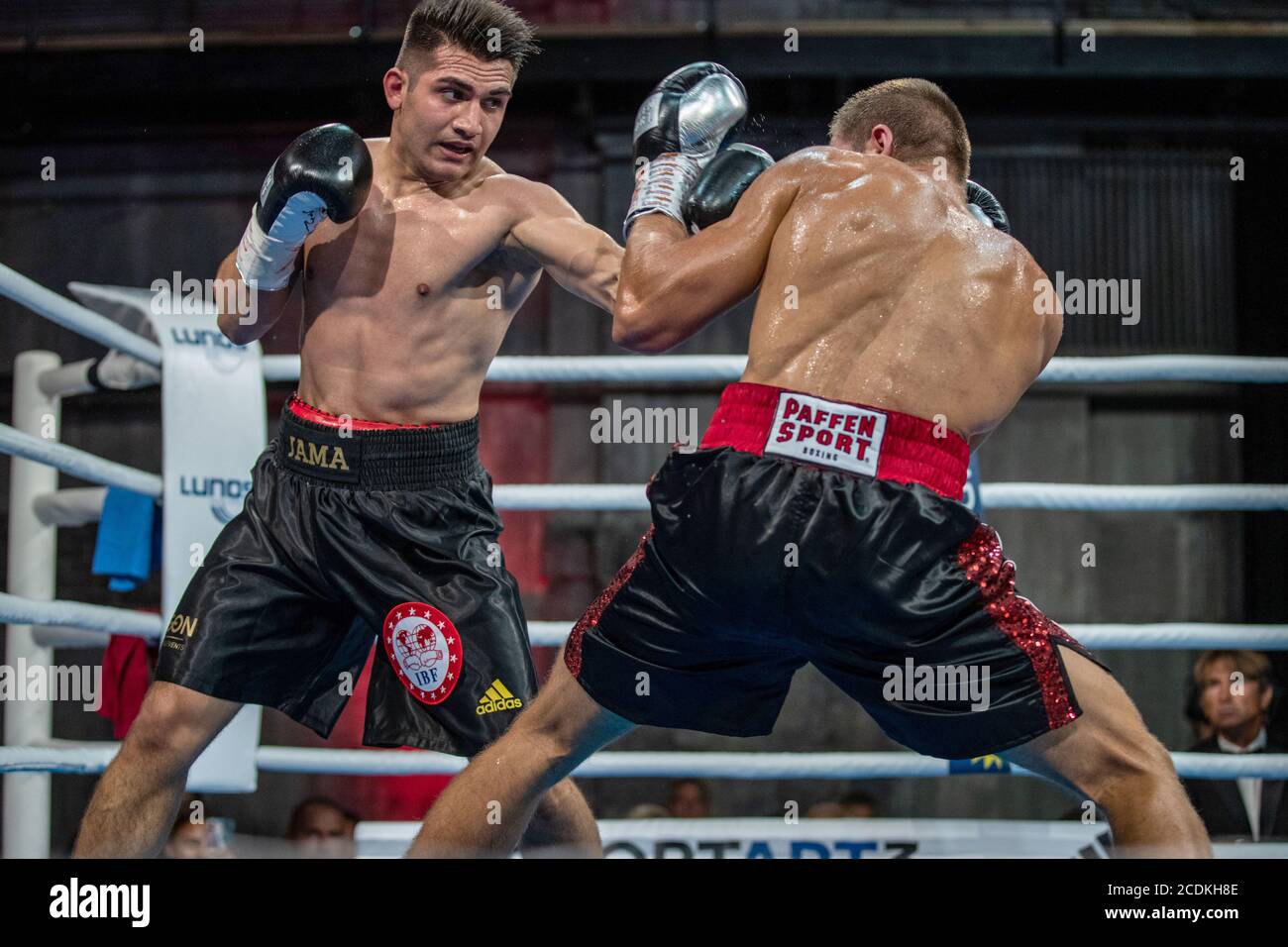 Berlin, Germany. 28th Aug, 2020. Boxing: IBF Intercontinental ...