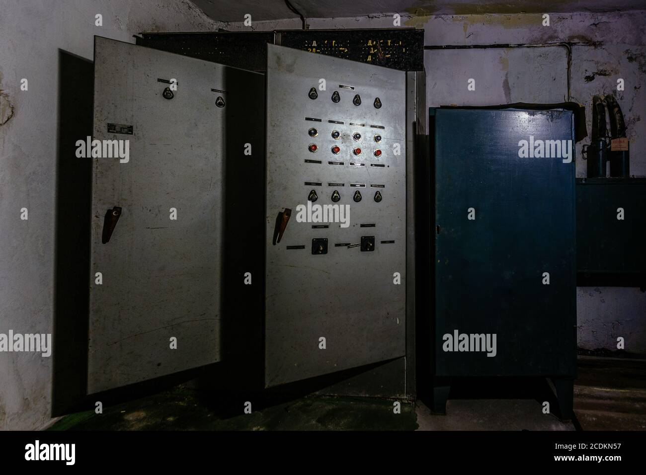Old switchgear hi-res stock photography and images - Alamy