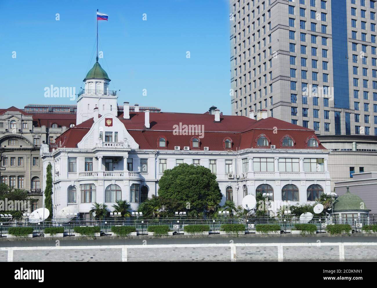Pudong shanghai riverfront hi-res stock photography and images - Alamy