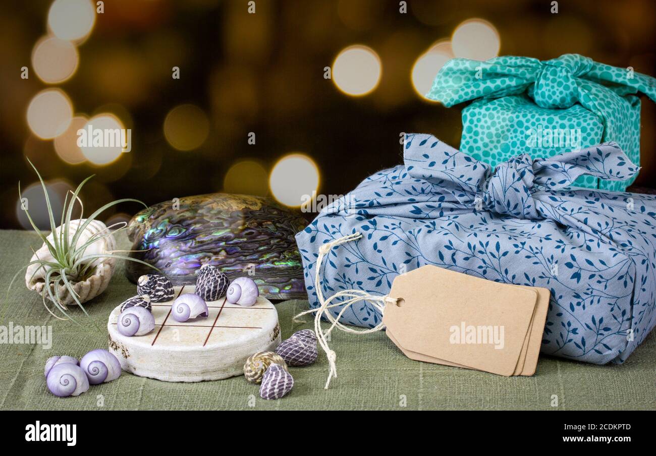 Wrapped objects hi-res stock photography and images - Alamy