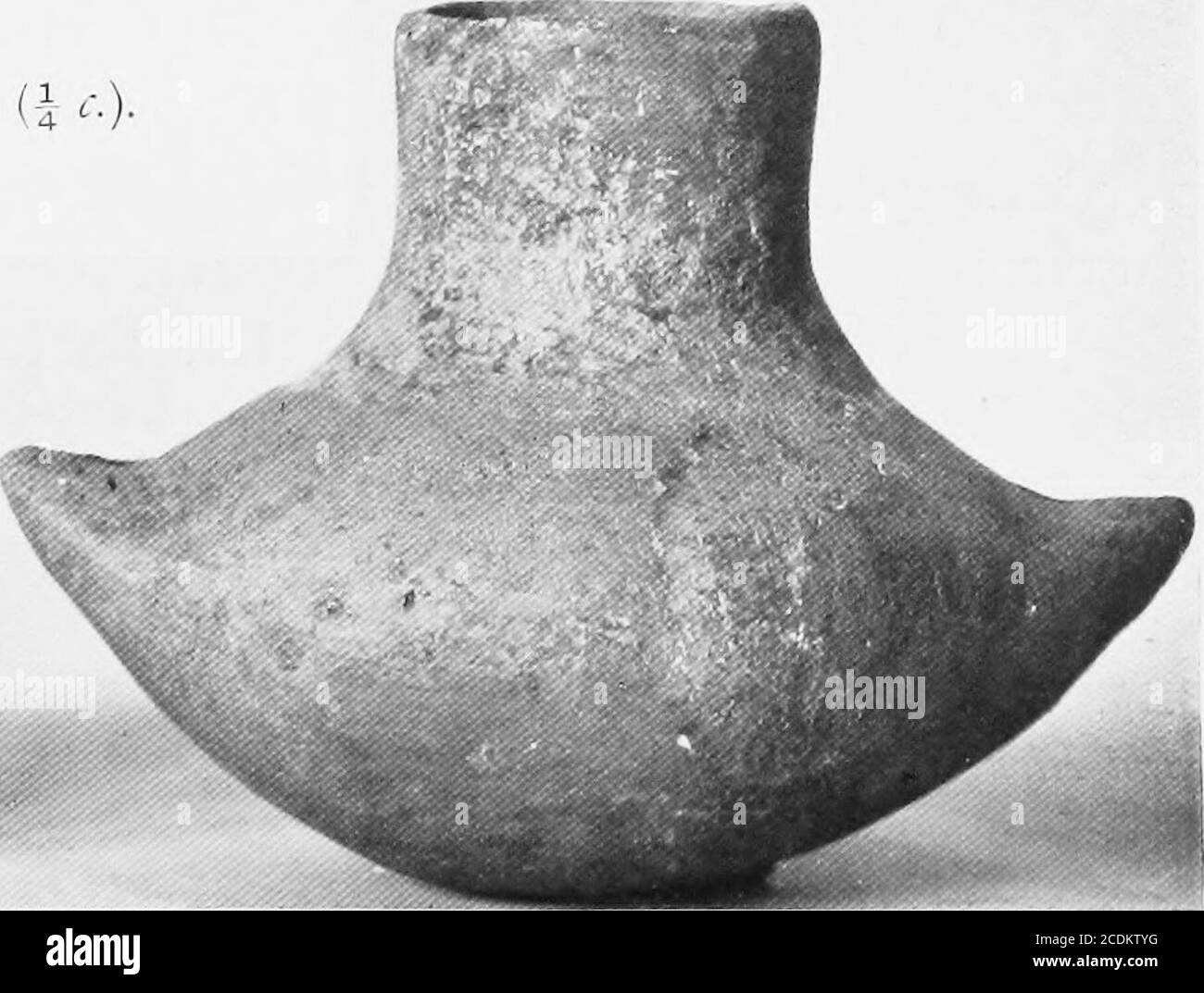 . The palace of Minos : a comparative account of the successive stages ...