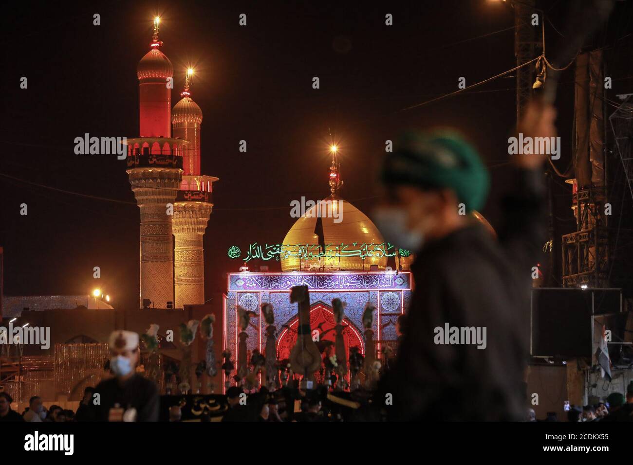 Baghdad, Iraq. 28th Aug, 2020. Shia Muslims take part in a ritual ...