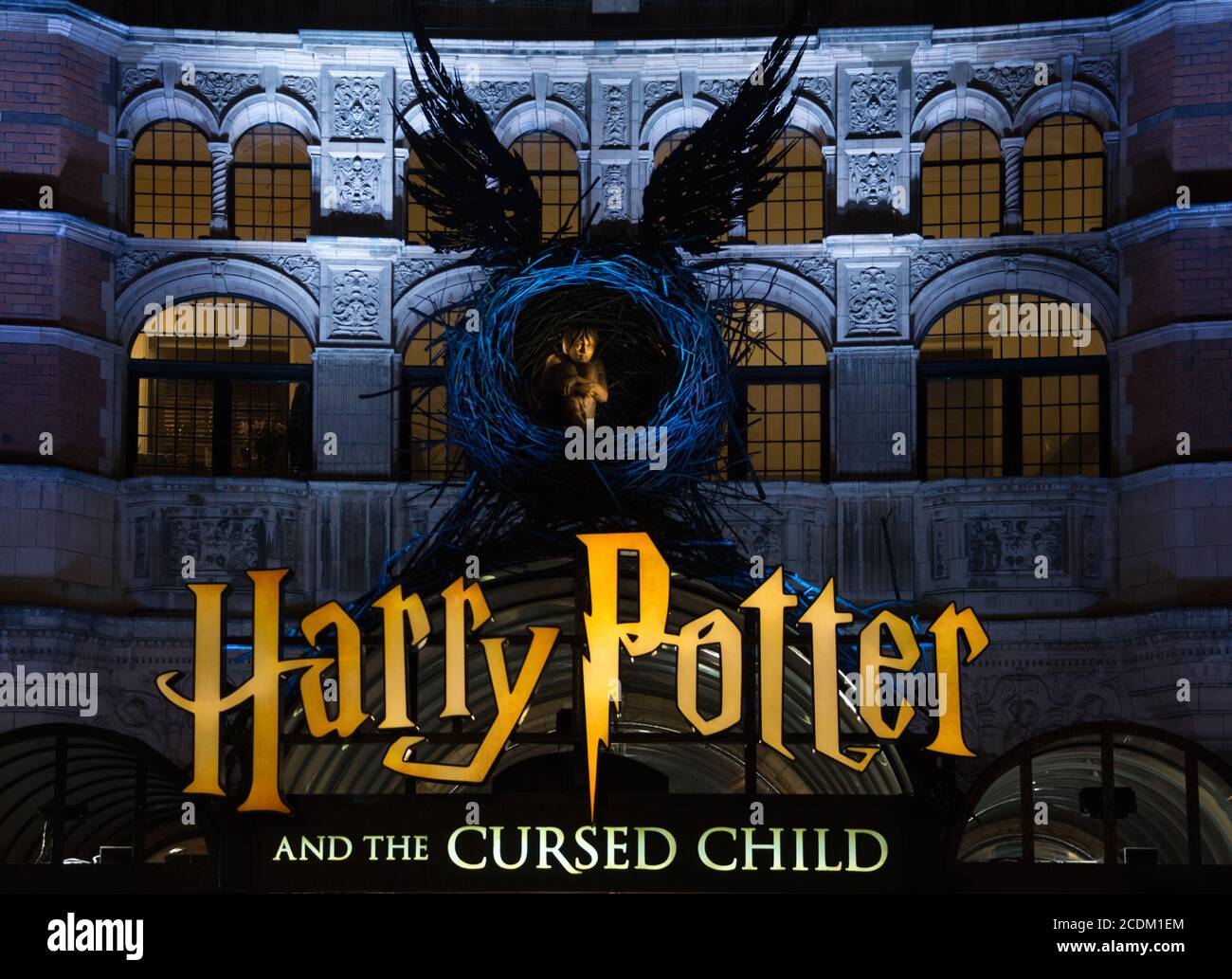 Harry potter and the cursed child london hi-res stock photography and images - Alamy