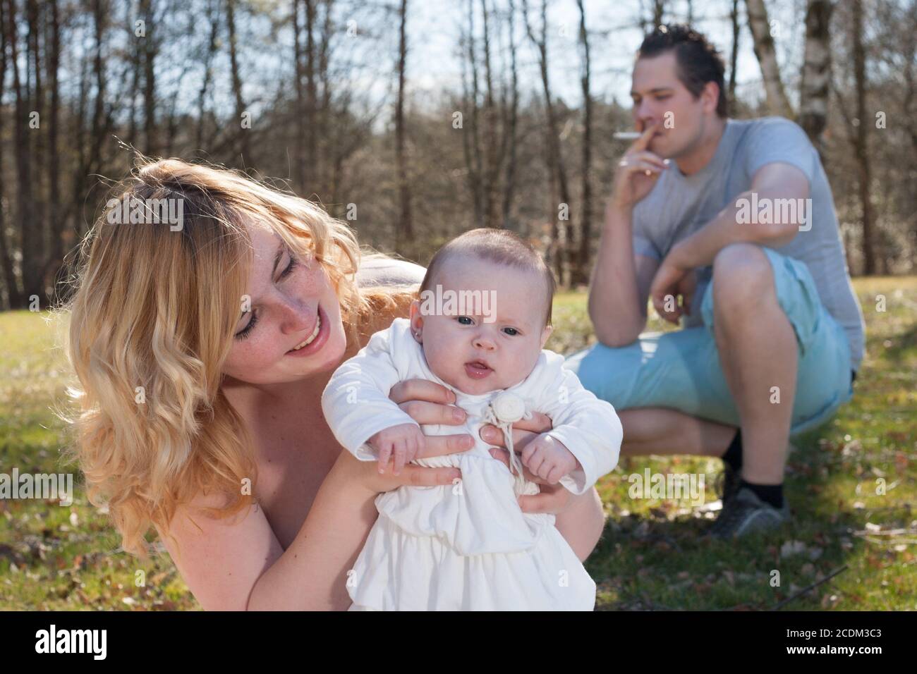 Father smoking hi-res stock photography and images - Alamy