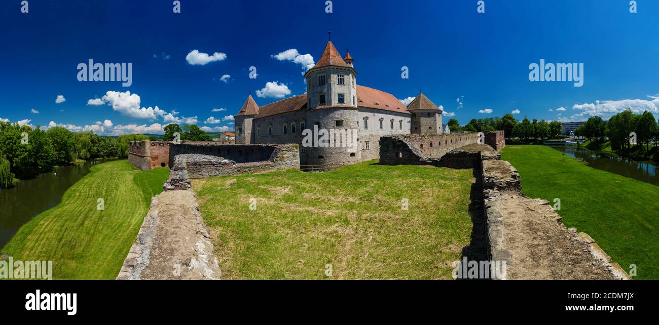 Castle fagaras hi-res stock photography and images - Alamy
