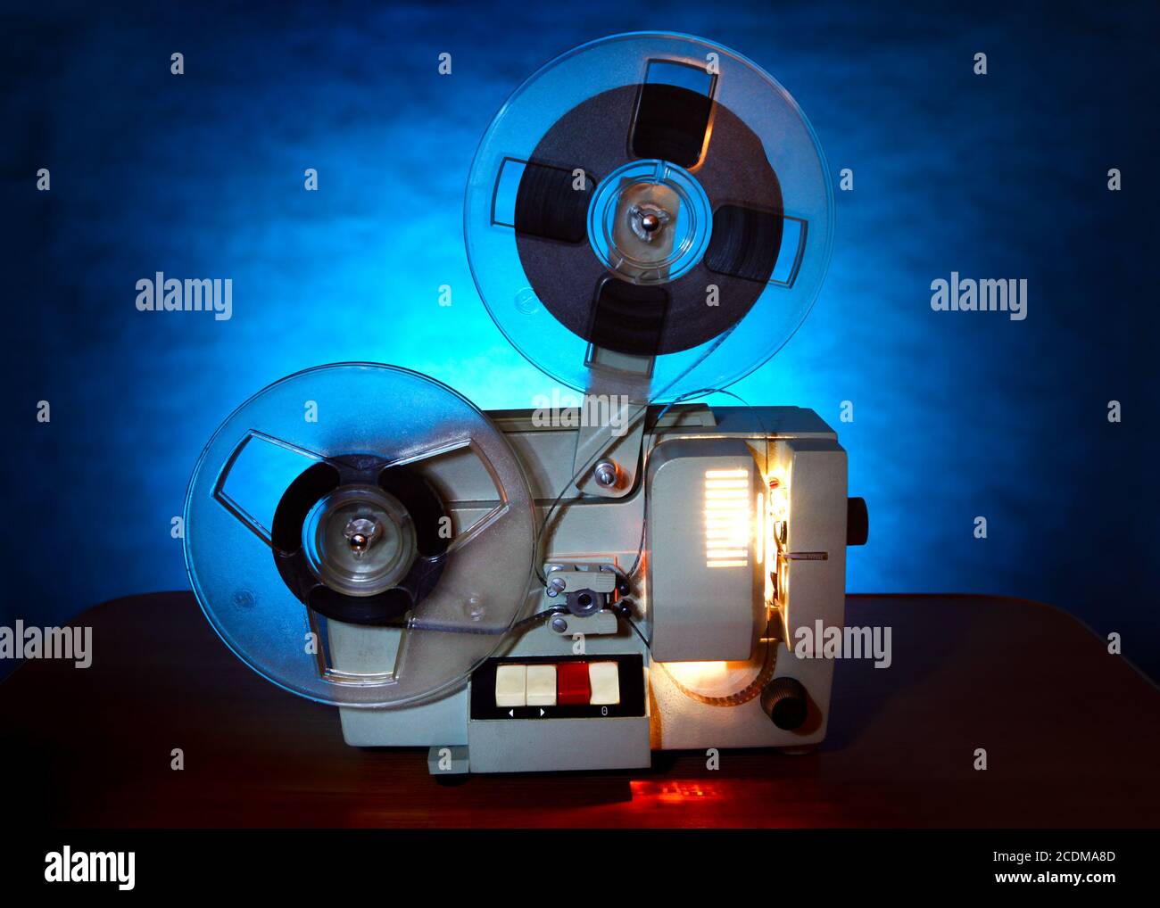 Film projector hi-res stock photography and images - Alamy