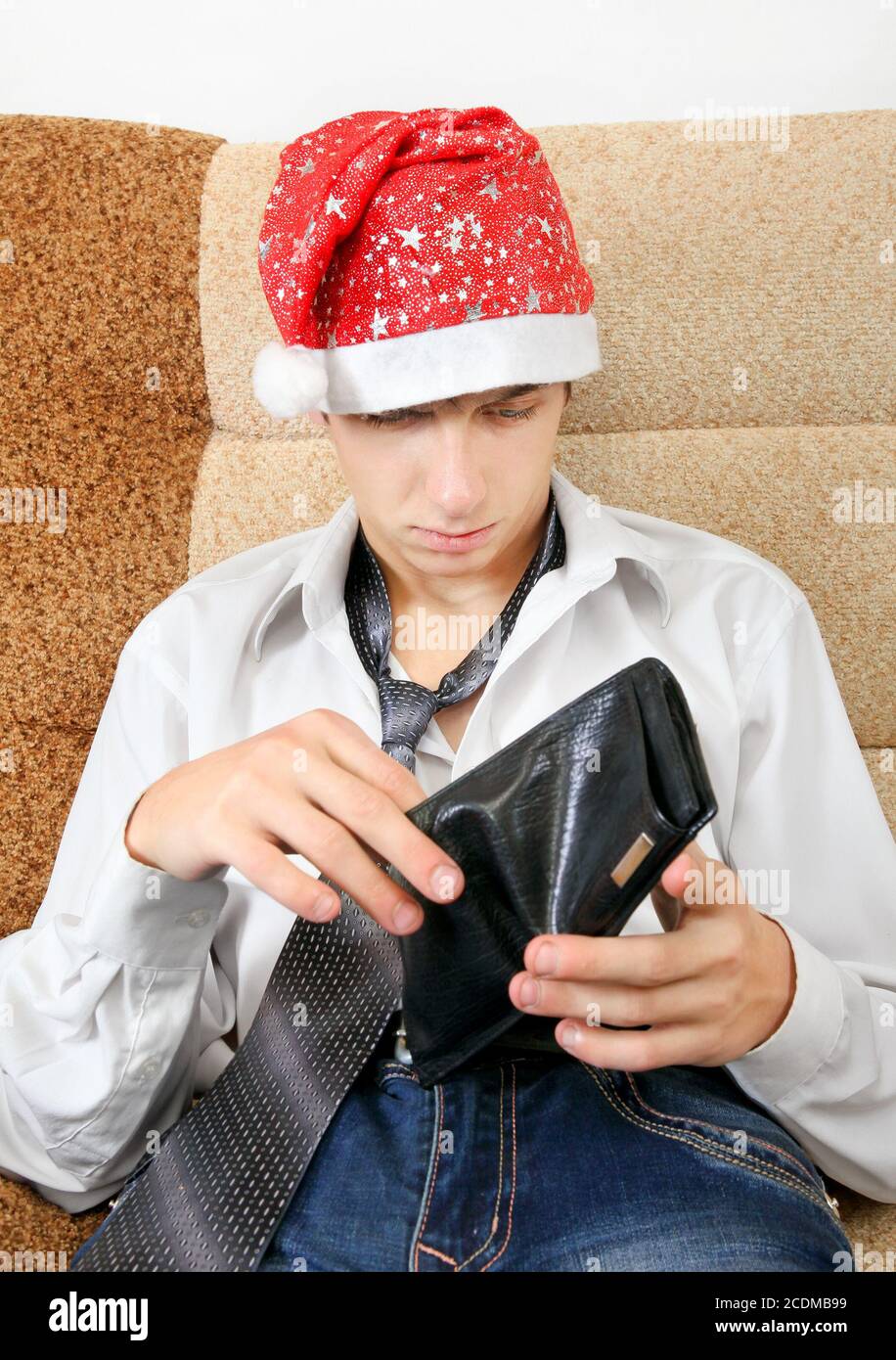 Sad man empty wallet hi-res stock photography and images - Alamy