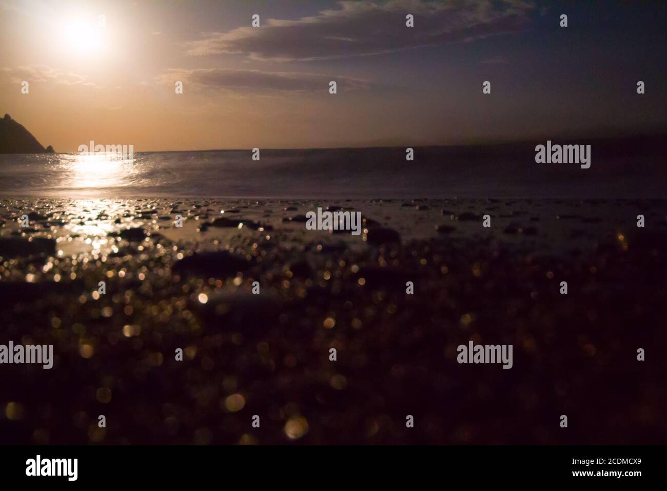 Sea of light hi-res stock photography and images - Alamy